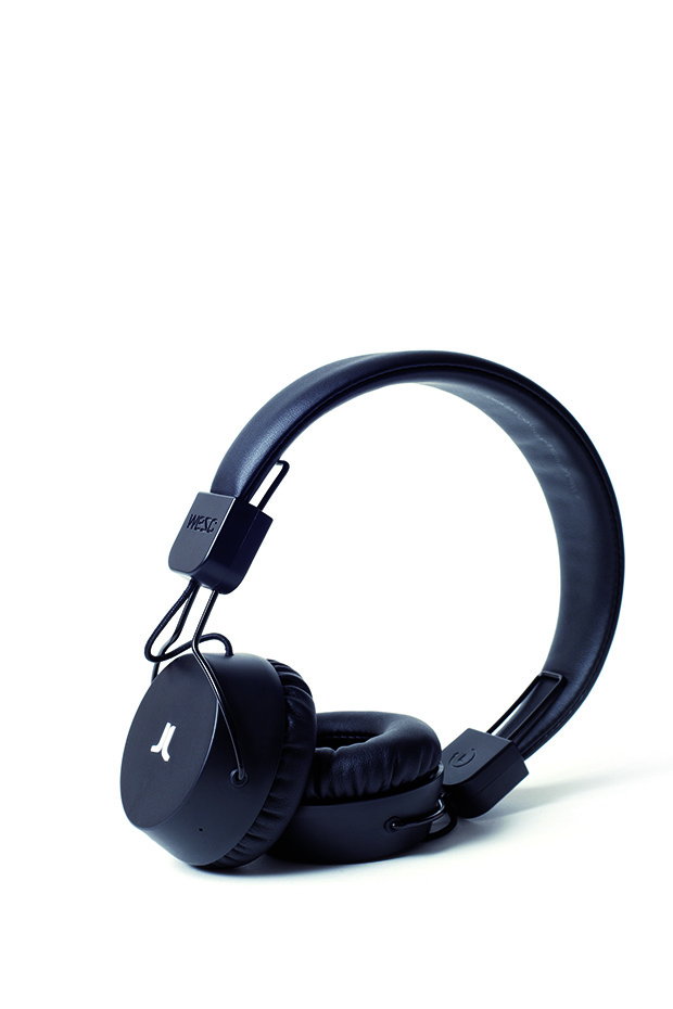 Kabellos unterwegs mit WeSC Piston Bluetooth Headphones - re.flect ...