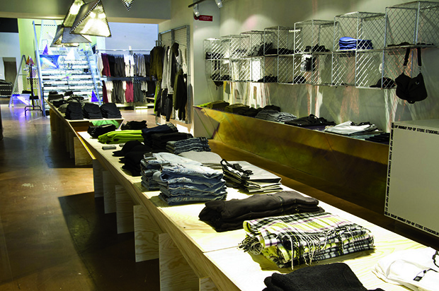 Zehn-Minuten-Gastspiel: Pop-up Stores von Cheap Monday - re.flect ...