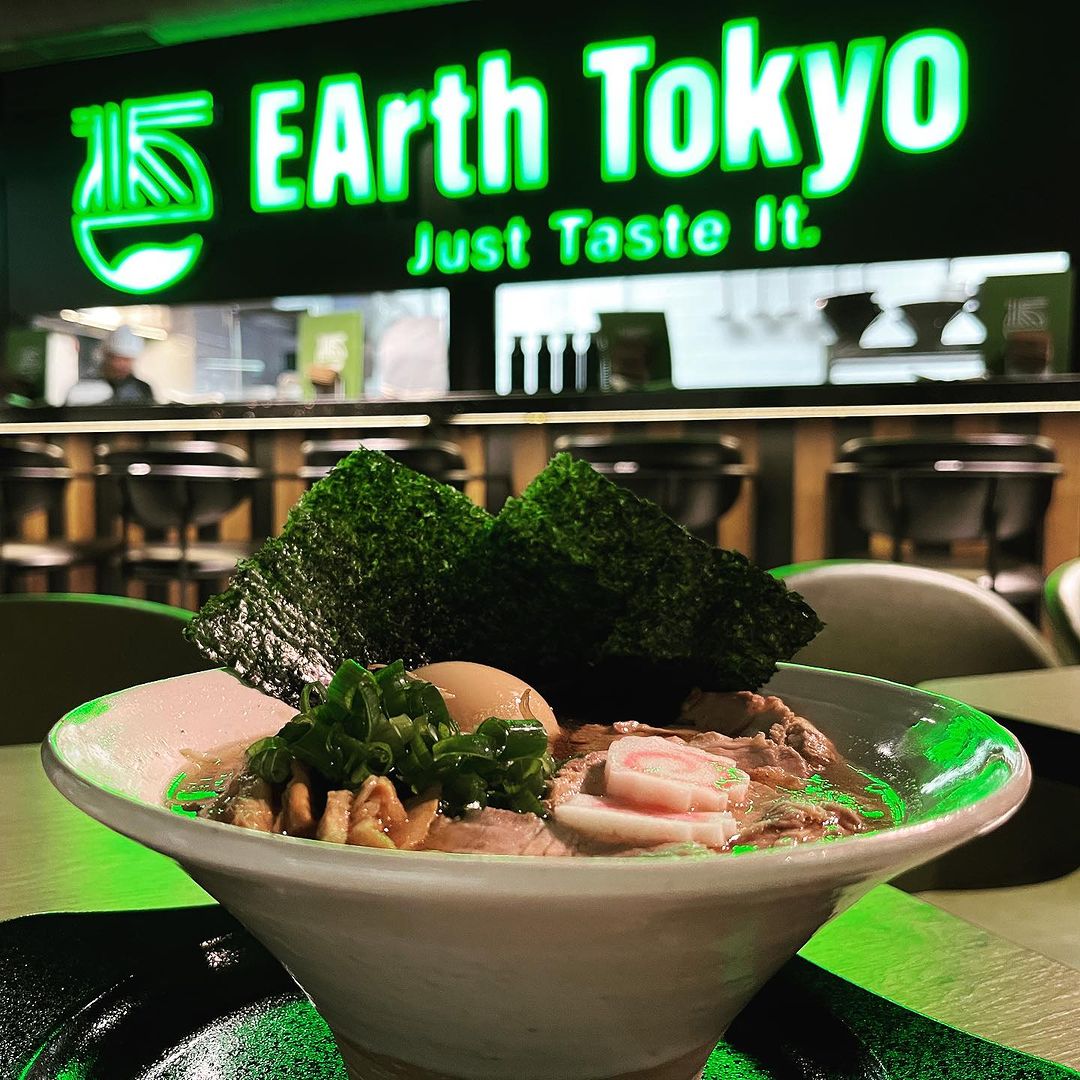 Lokalrunde im Interview: Earth Tokyo in der Calwer Passagere.flect ...