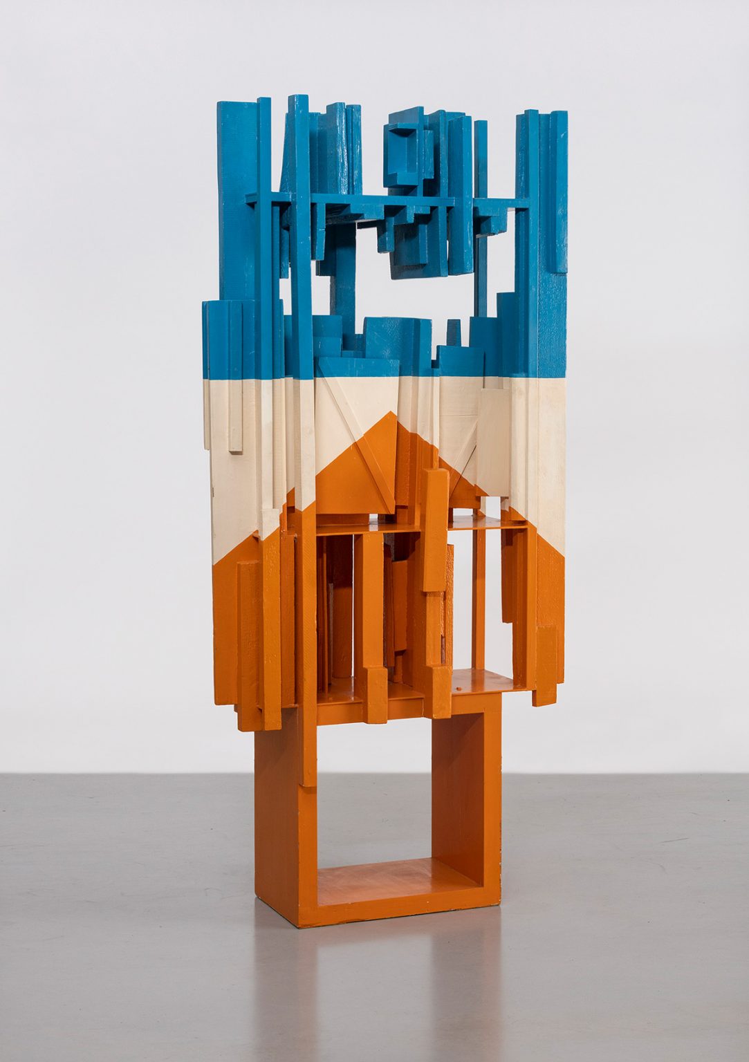 Vom öffentlichen Raum ins Museum: Otto Herbert Hajek im Kunstmuseum ...