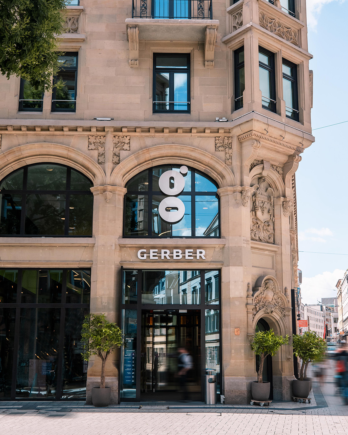 10 Jahre Das Gerber: Neue Stores, jede Menge Specials und tolle Gewinnere.flect Stuttgart