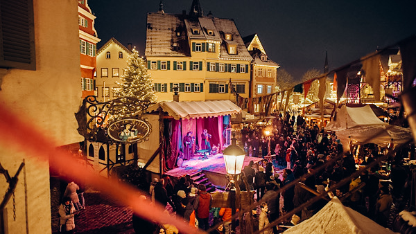 Altstadtflair beim Esslinger Mittelalter- & Weihnachtsmarkt 2025re ...